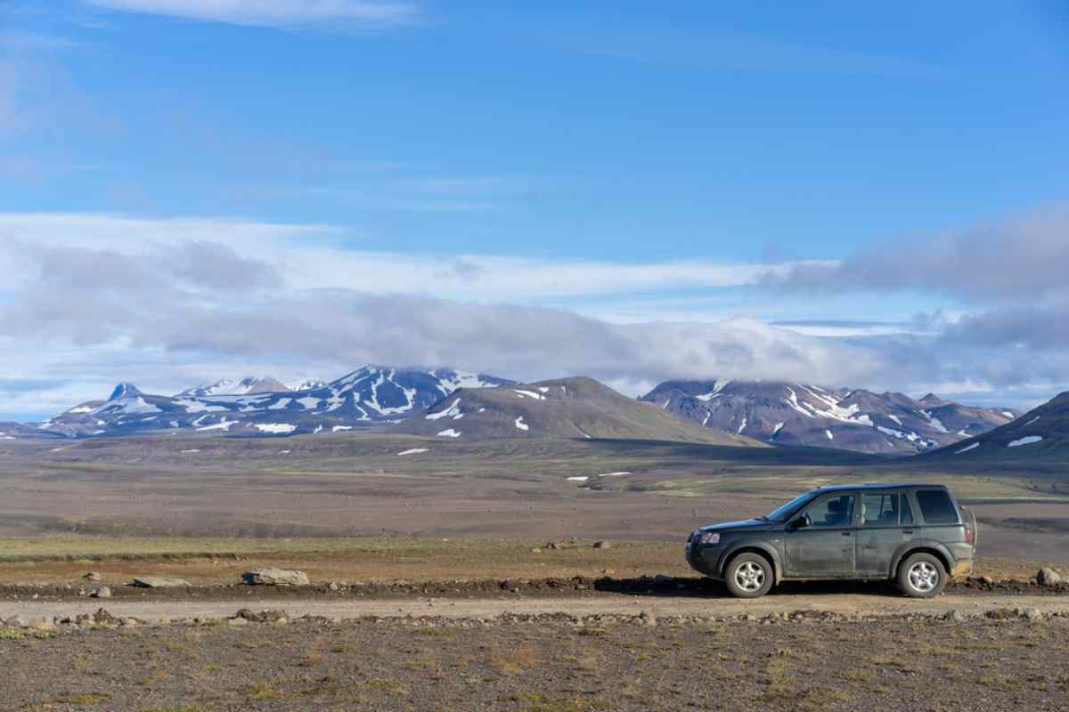 Driving the F35 in Iceland Guide to This Easy Highland Route